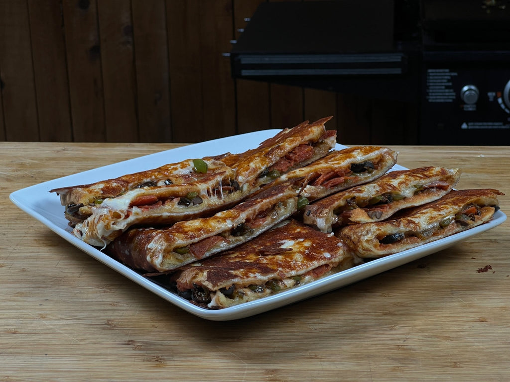 Feed 4 for $20 Inside-Out Pizza Melts – Blackstone Products