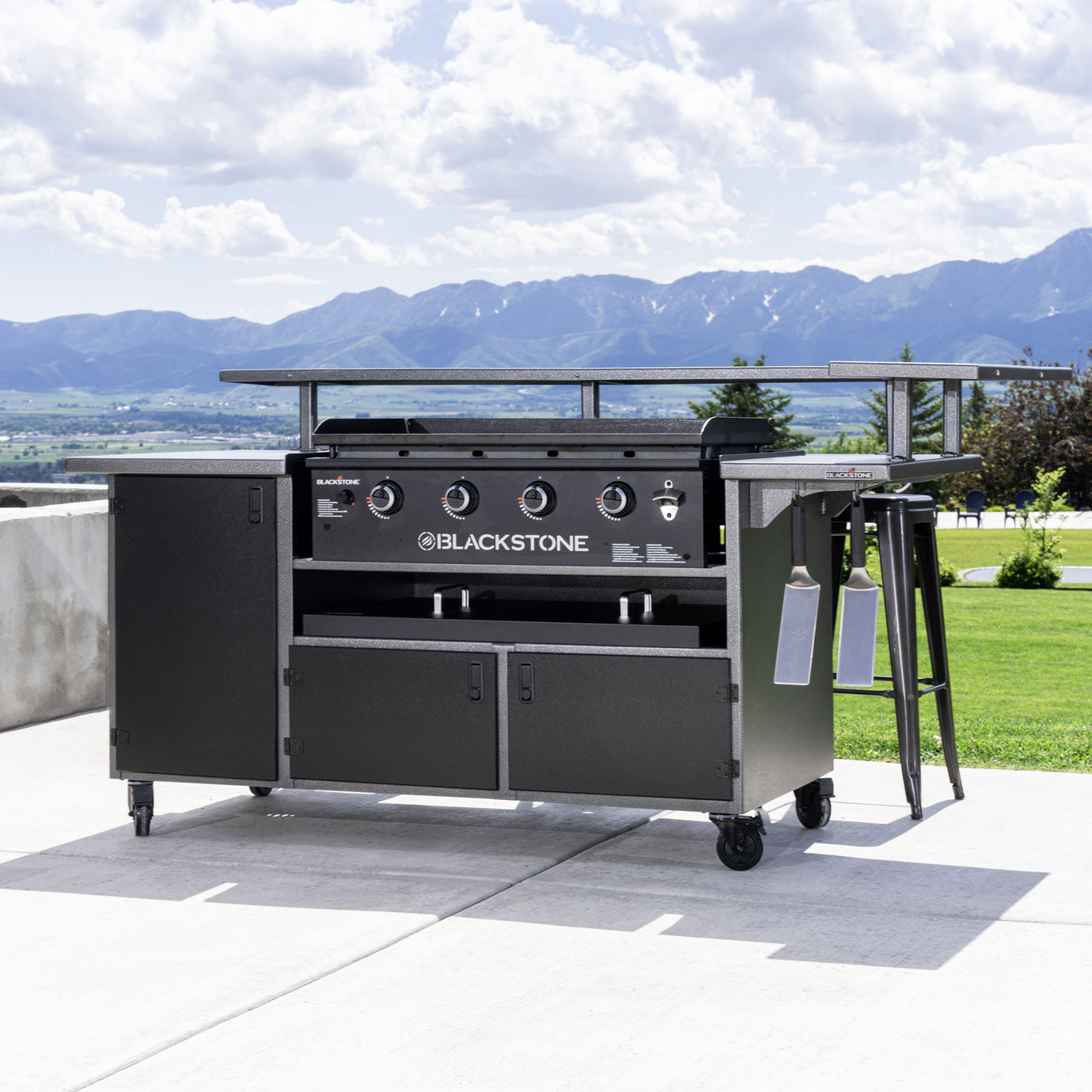 5 Person Chef's Table W/ 36" Griddle – Blackstone Products